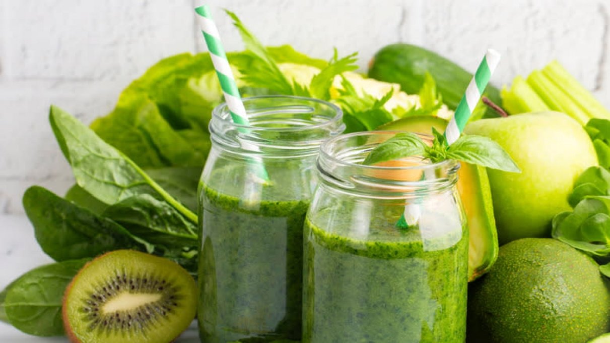 Prirodno revitalizirajte svoju snagu: Vrhunski smoothie za vitalnost za ...